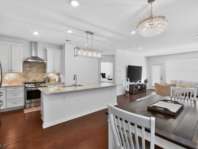 110 Grabowski Dr