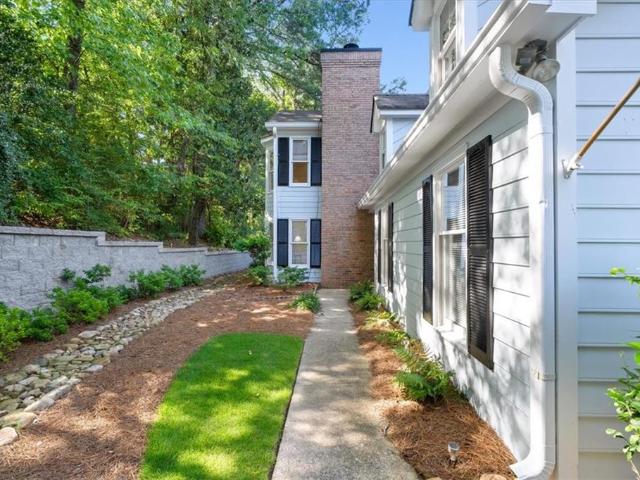 110 Great Oaks Lane