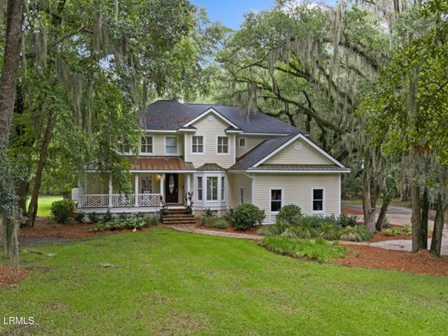 110 Green Winged Teal Dr N, Beaufort, SC 29907