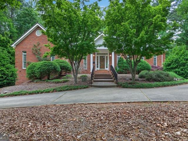 110 Greystone Dr, Bremen, GA 30110