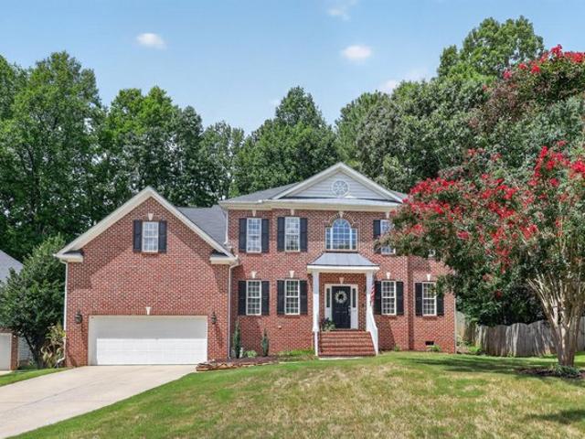110 Drakewood Pl, Cary, NC 27518
