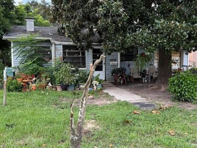 110 E Turgot Ave, Edgewater, FL 32132