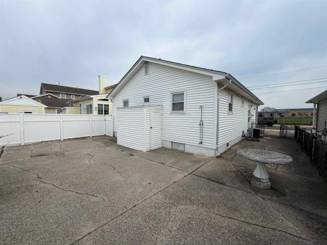 110 E Washington Avenue