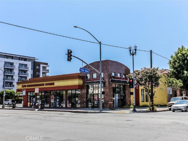 110 E Anaheim
