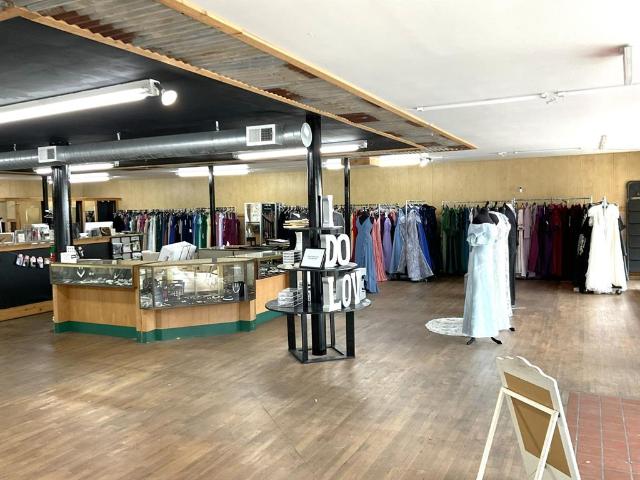 110 E Chambers Street # 112
