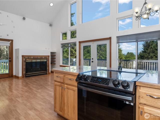 110 E Glacier Crest Road