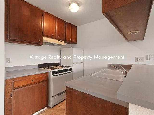 110 E Grove St 1 Bedroom Apartment for Rent at 110 E Grove St, Stockton, CA 95204 Pacific