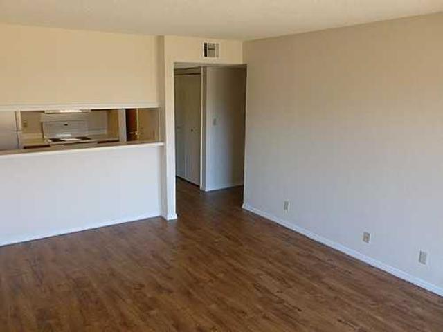 110 E Lakeview Road 2 Bedroom Apartment for Rent at 110 E Lakeview Rd, Stillwater, OK 74075