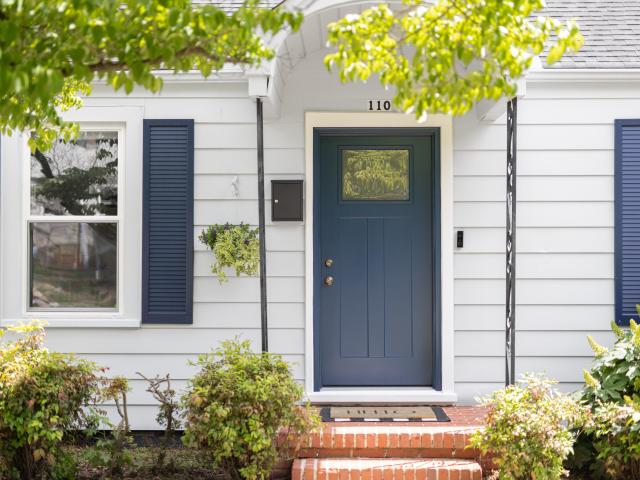 110 E Maynard Avenue