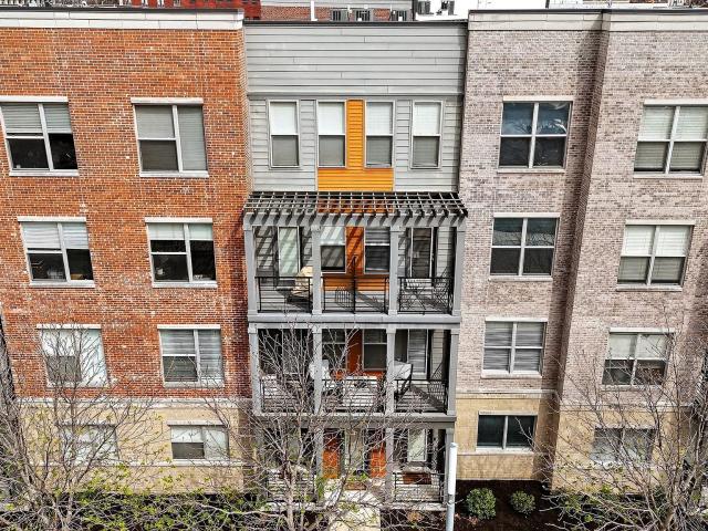 110 E North Street