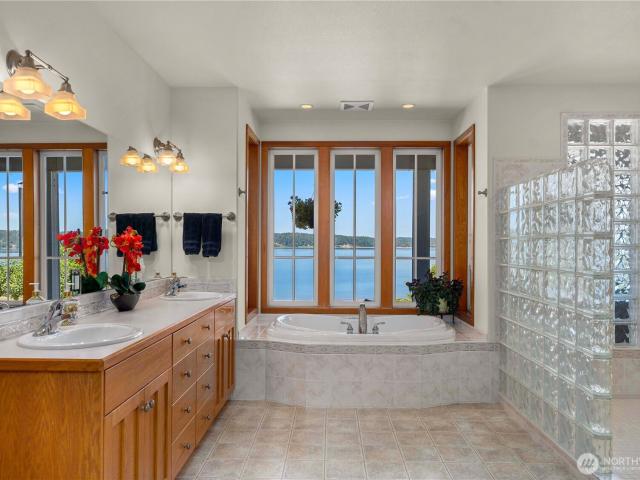 110 E Smith Cove Way, Shelton, WA 98584 | MLS #2349