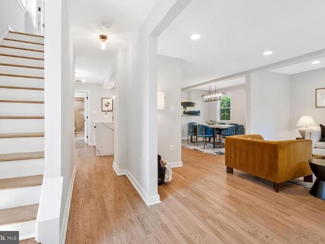 110 E Spring Street