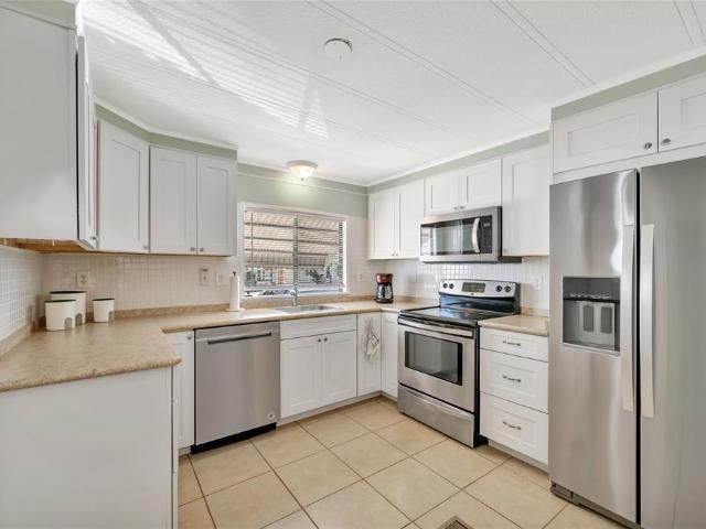 110 E St Lucia Loop, Apollo Beach, FL 33572 | MLS #TB8485