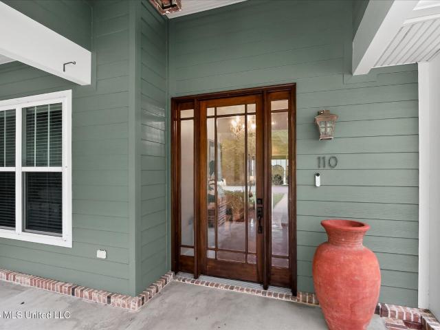 110 Emerald Lake Drive