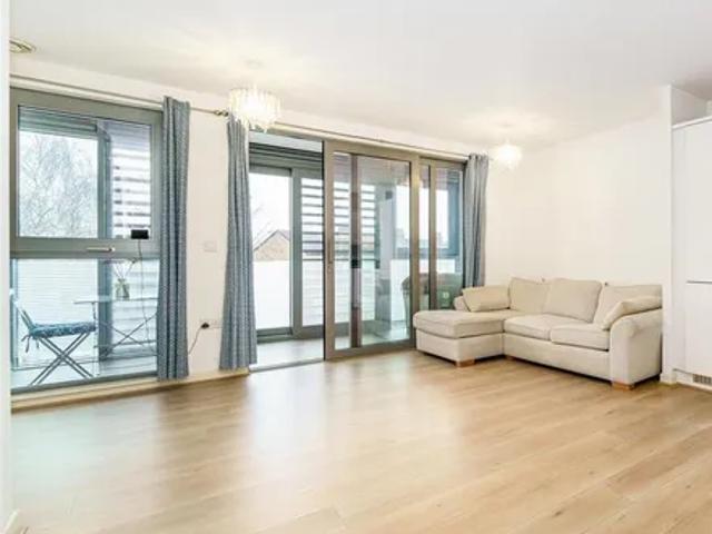 110 Ealing Road, London, TW8 0LD, United Kingdom | 2 bed apartment for rent #139268472 | Rentberry
