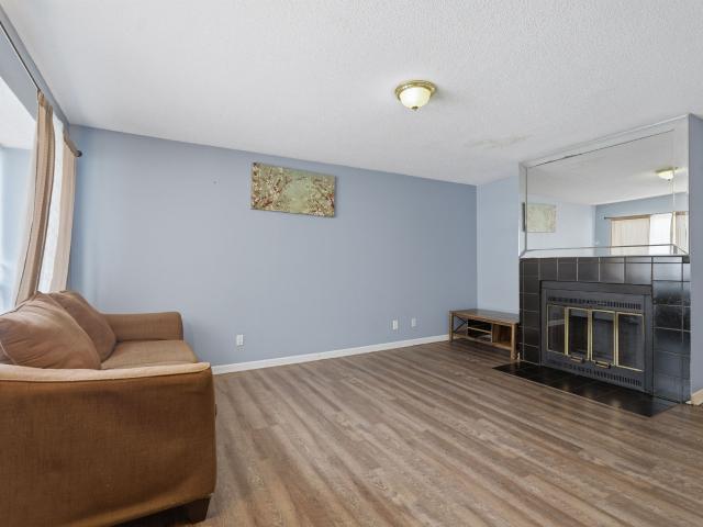 110 Elizabeths Ct