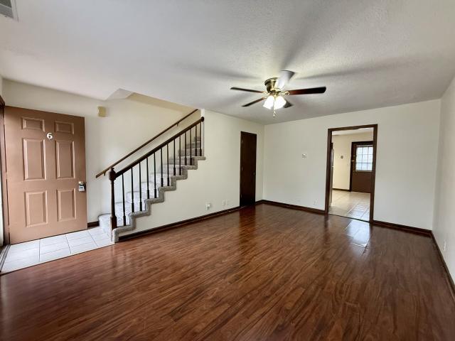 110 Elleta Ave # 7