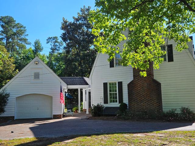 110 Foxcroft Drive
