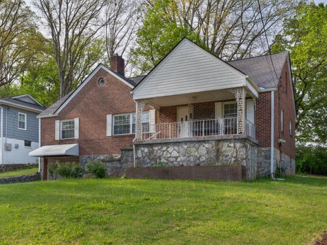 110 Forsythe Street
