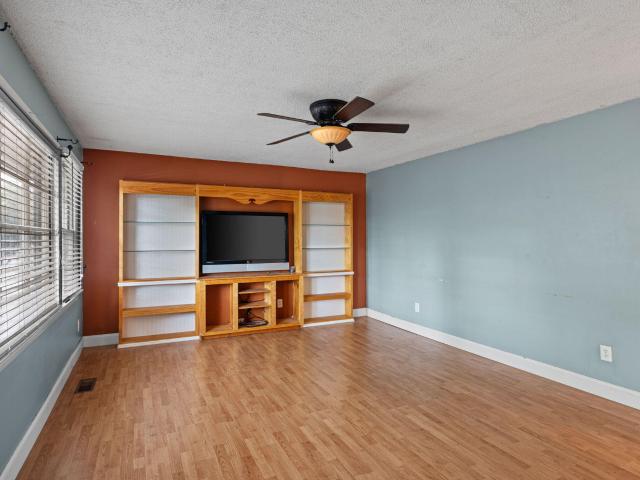 110 Fairhill Ave, Calhoun, TN 37309 | MLS #1522 | Compass