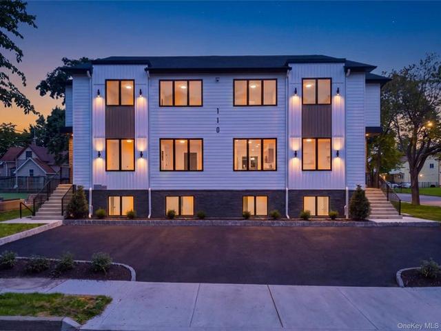 110 Fairview Ave Unit 202, Spring Valley, NY 10977