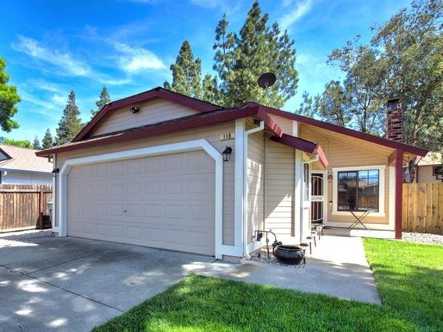 110 Fairview Dr, Vacaville, CA 95687