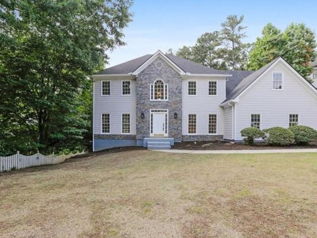110 Knighthood Ct, Johns Creek, GA 30022