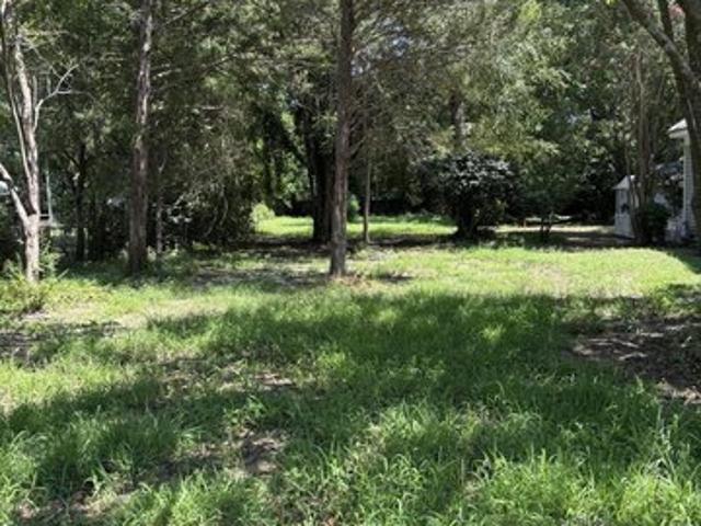 110 Kenwood Ave, Wilmington, NC 28405