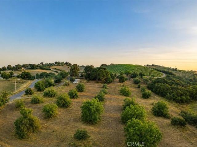 110 Kiler Canyon Rd, Paso Robles, CA 93446