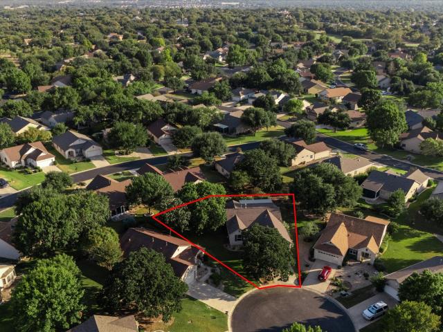 110 Hale Ct, Georgetown, TX 78633 | MLS #4466 | Compass