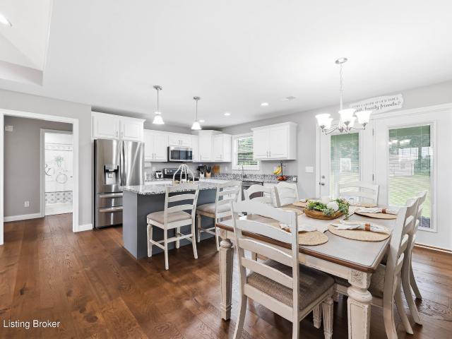 110 Hidden Valley Dr
