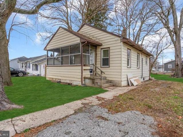 110 Highland Ave, Pennsville, NJ 08070