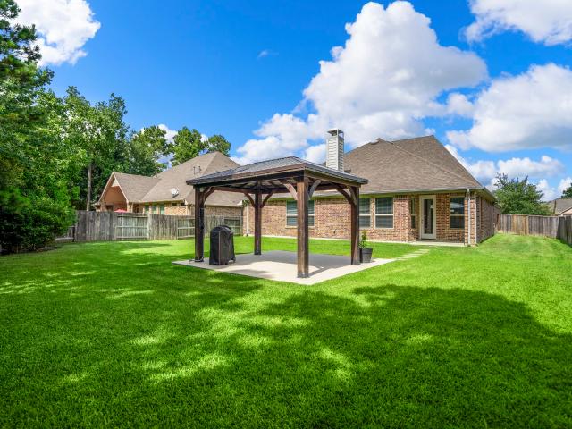110 Hunter Hollow Drive