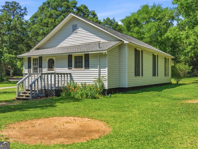 110 Imperial Lakeview Drive