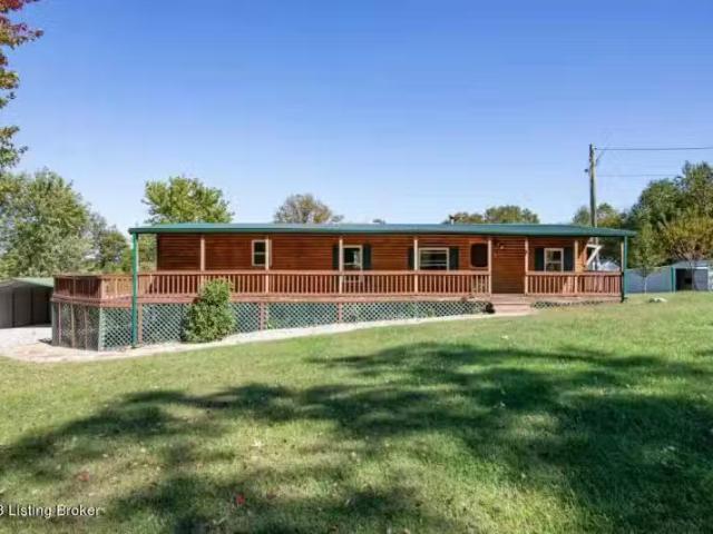 110 J L BORDERS RD, MUNFORDVILLE, KY 42765 Single Family Resid.