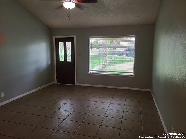110 Oak Knoll Dr