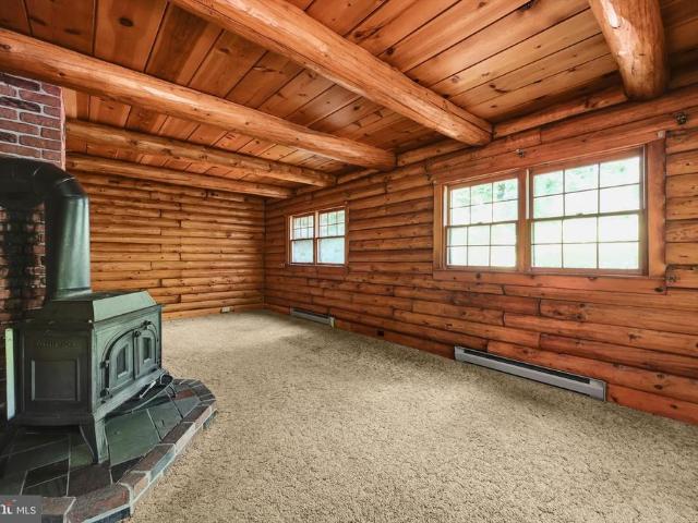 110 Oakbrook Court