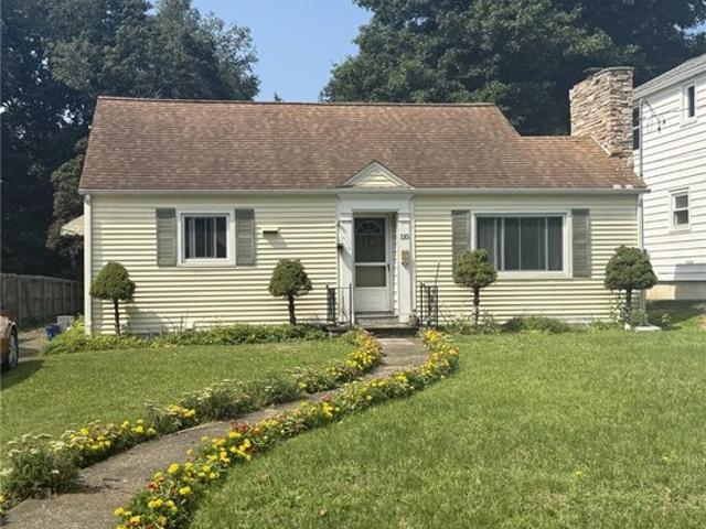 110 Oakdale Dr, Elmira, NY 14905