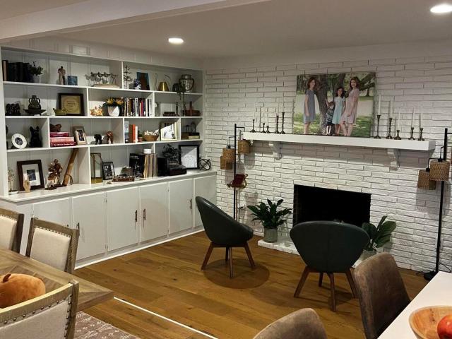 110 Oakview Road