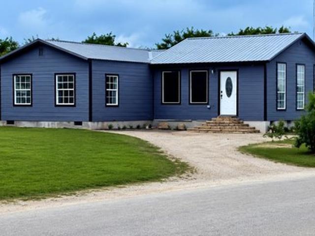 110 Overlook Trl, Azle, TX 76020