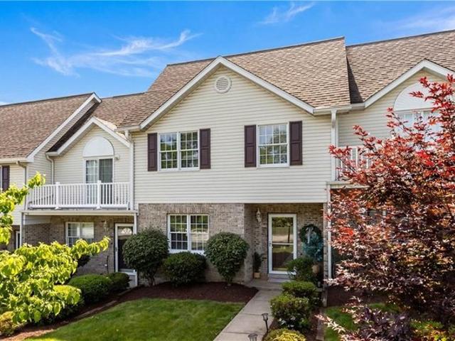 110 Longvue Dr, McKeesport, PA 15131