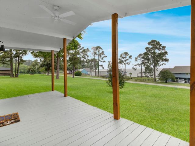 110 Lakeview Shores Drive