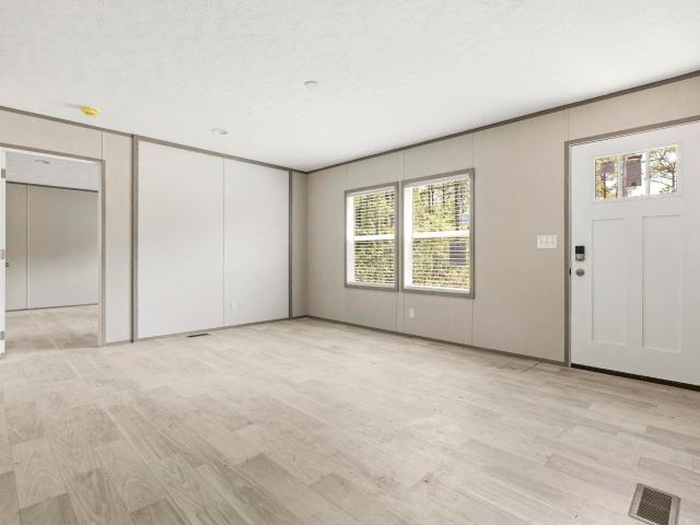 110 Lunar Ln