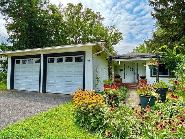 110 Montgomery St, Rhinebeck, NY 12572