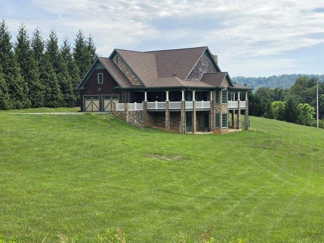 110 Monty Rd, Boones Mill, VA 24065
