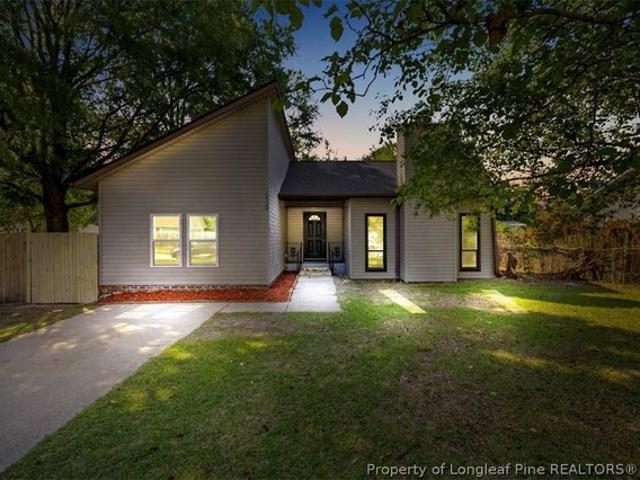 110 Maranatha Cir, Spring Lake, NC 28390