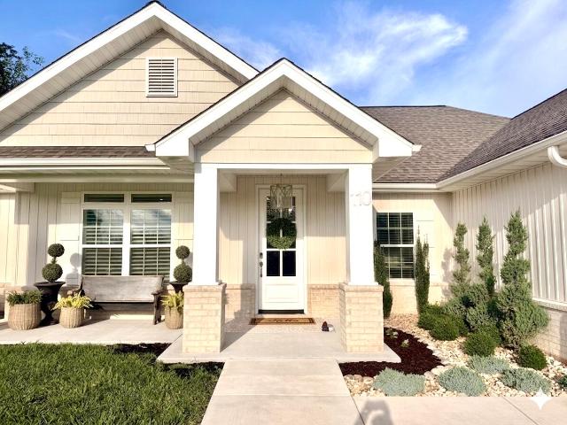 110 Meadowland Drive