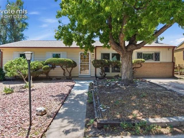 110 N Brentwood Dr, Colorado Springs, CO 80909