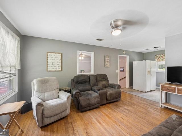 110 N End Drive