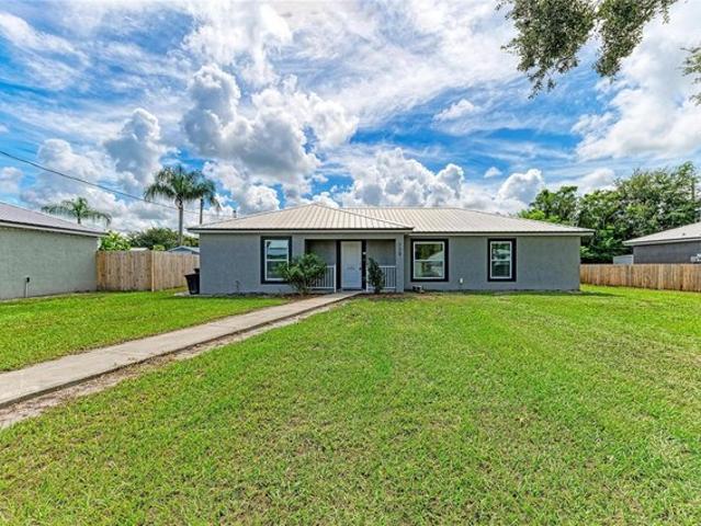 110 N Lee Ave, Arcadia, FL 34266
